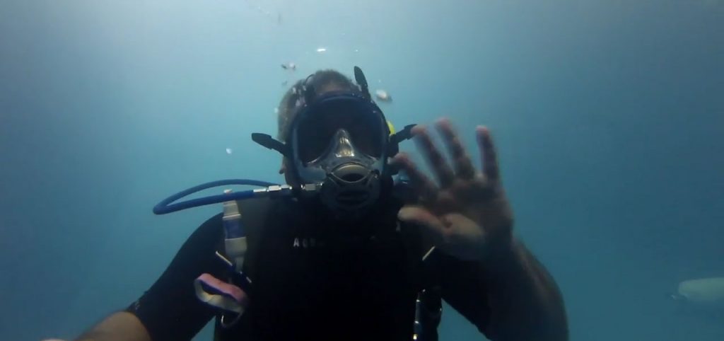 Scuba Diving with a Full Face Mask - DiveDoggie, LLC